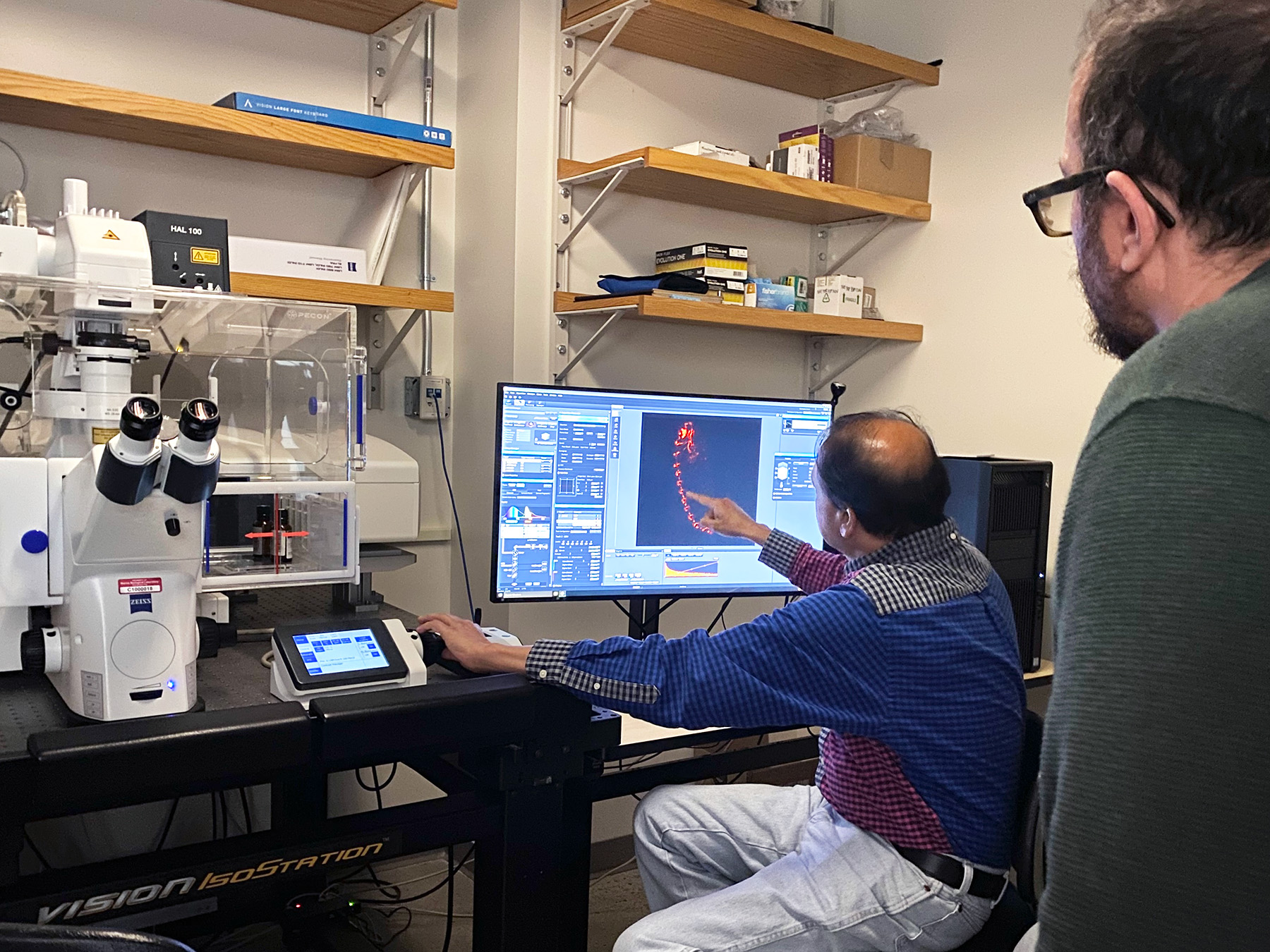 Field Trip: Down in Woods Hole | MIT Knight Science Journalism | Marine ...